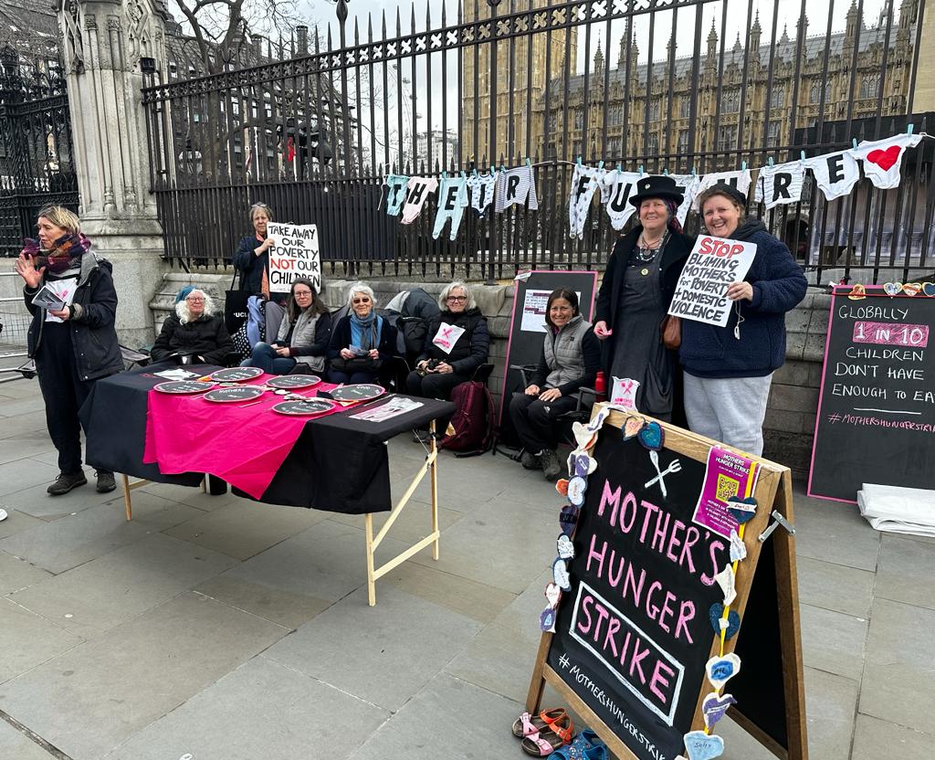 Mums on hunger strike since Mother’s Day in solidarity with mums who ...